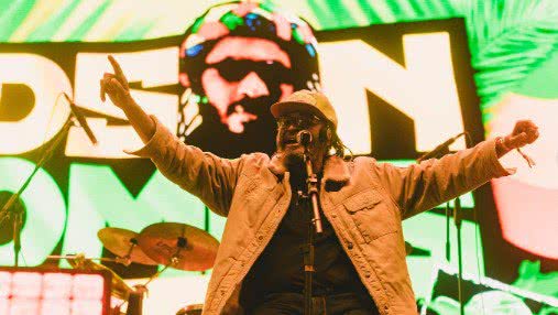 Vida, luta e reggae: Aos 70 anos, Edson Gomes segue como força da ...