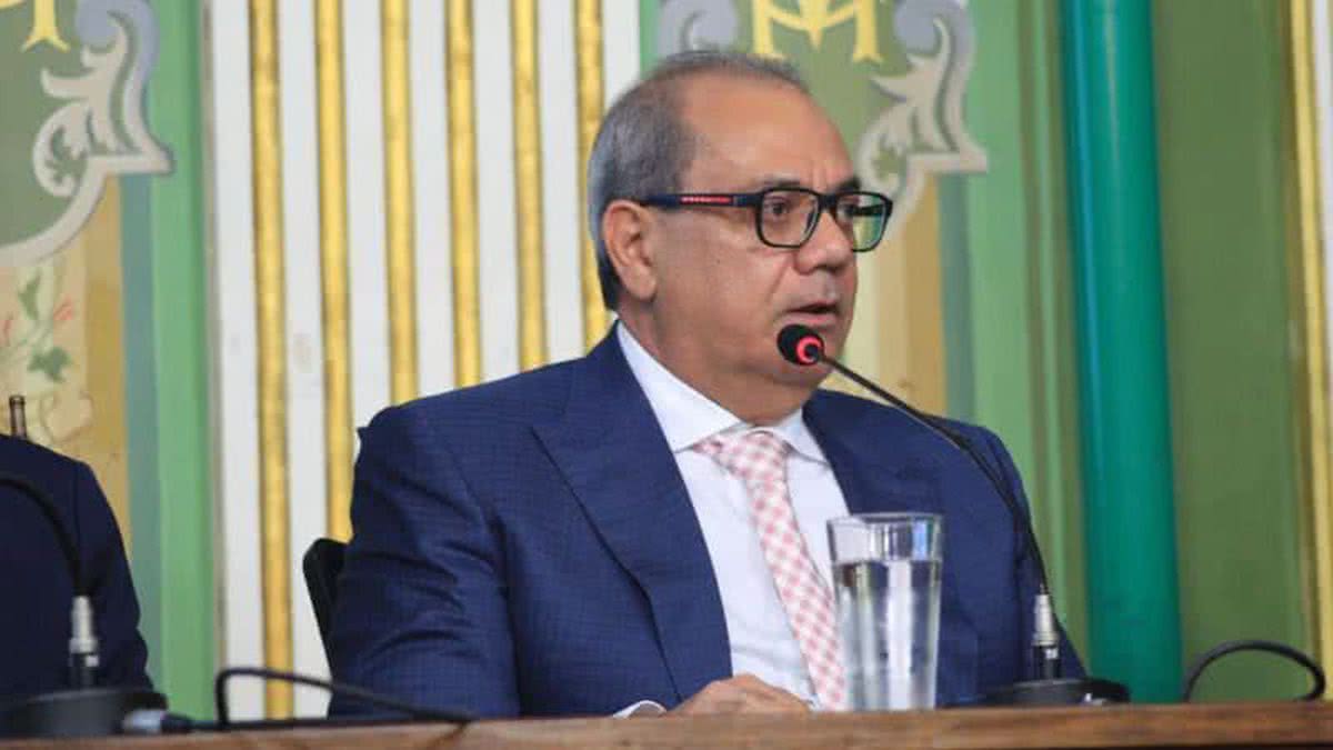 Carlos Muniz faz mistério sobre quem o PSDB apoiará para o governo em 2026