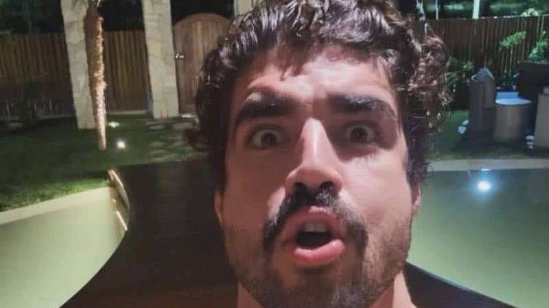 Caio Castro registra estadia em mansão em destino paradisíaco