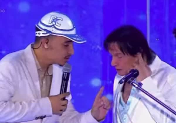 Surpresa de João Gomes para Roberto Carlos dá errado e viraliza na web ...