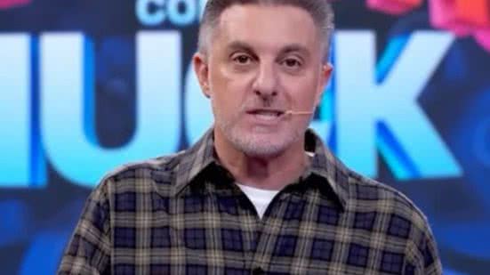 Influenciador quebra silêncio após chamar Luciano Huck de filho da p ...