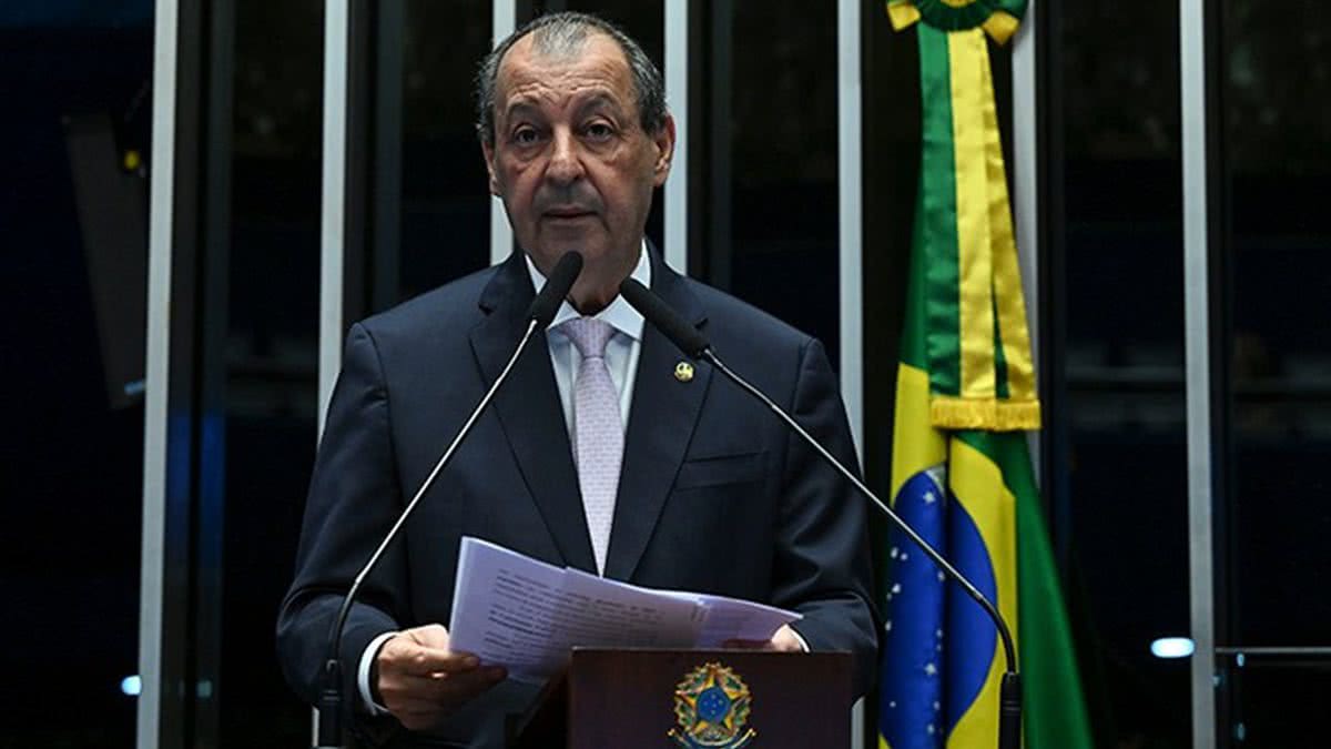 Real Time Big Data: Pesquisa mostra Omar Aziz na liderança em todos os ...