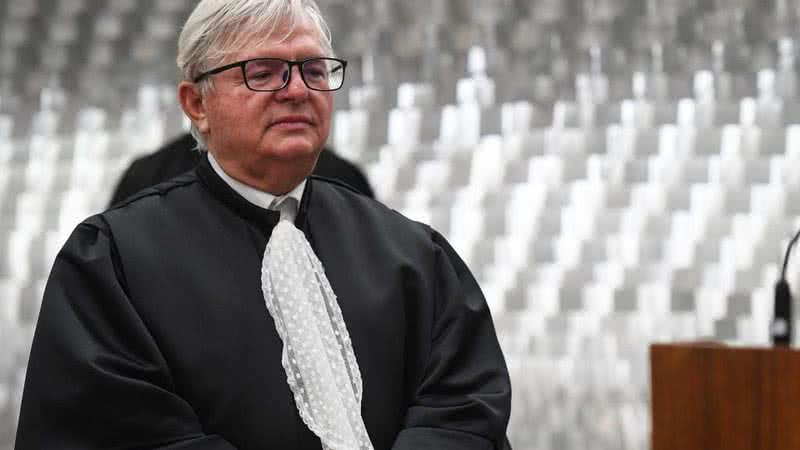 STJ mantém prisão em caso de fraude milionária via Pix | Justiça | BNews