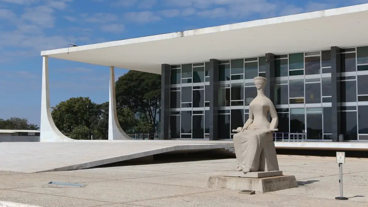 URGENTE: Prédio do STF sofre princípio de incêndio e é evacuado às pressas