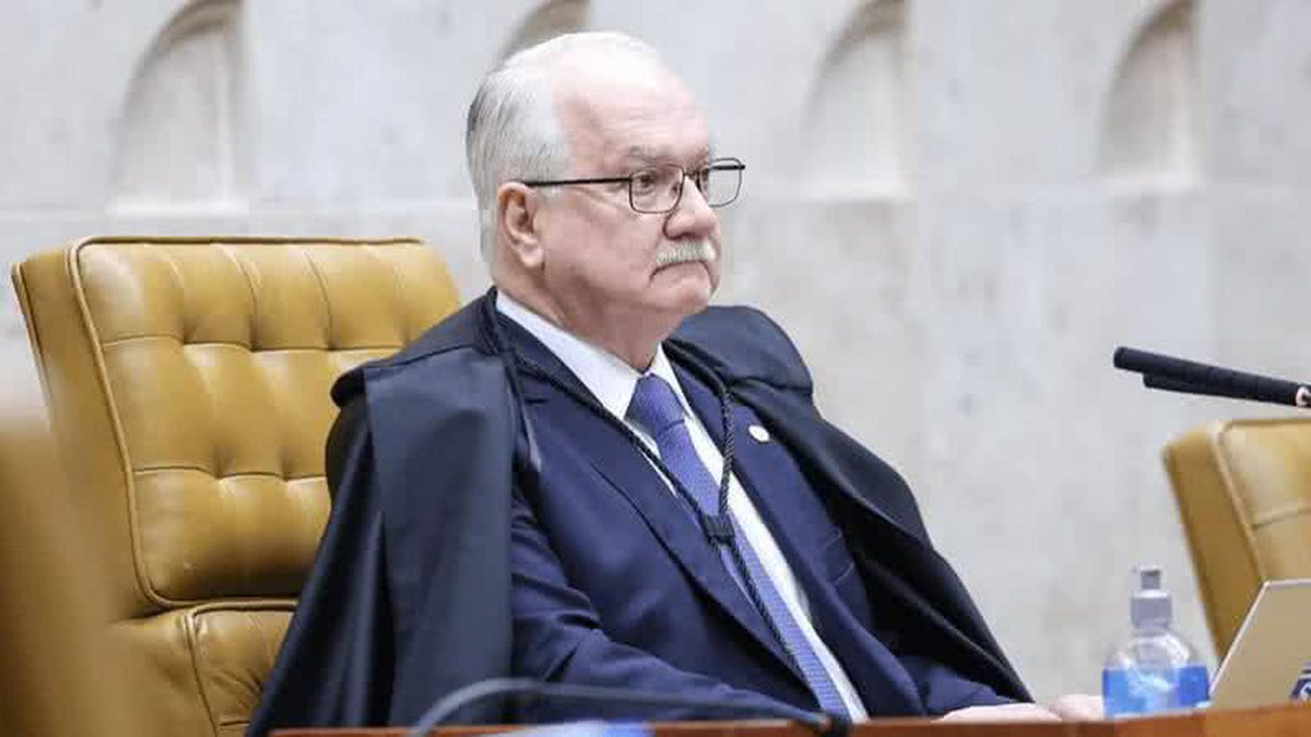 Fachin autoriza AGU a defender Moraes em ação do Rumble e grupo Trump ...