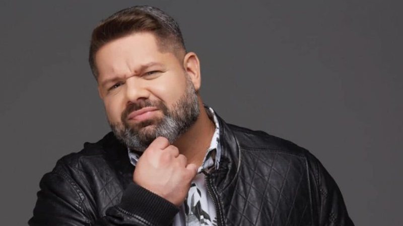 Cantor Danniel Vieira revela que decidiu seguir nova carreira durante a ...