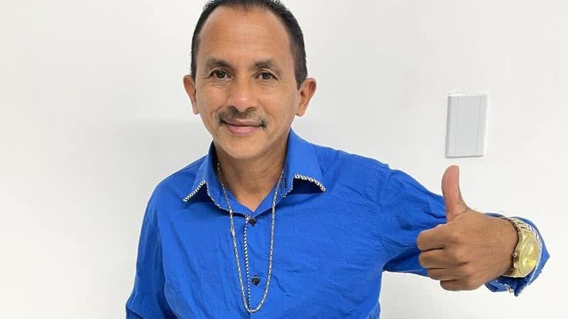 Lembra dele? Cantor de "Caneta Azul" é flagrado em situação ...