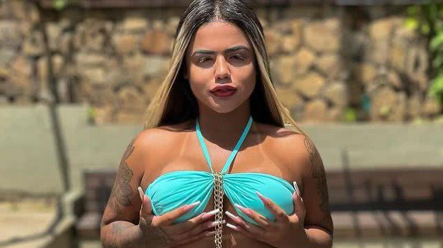 Garota de programa 'mais famosa do Brasil' revela encontro com ex-jogador e suspeitas caem sobre ...