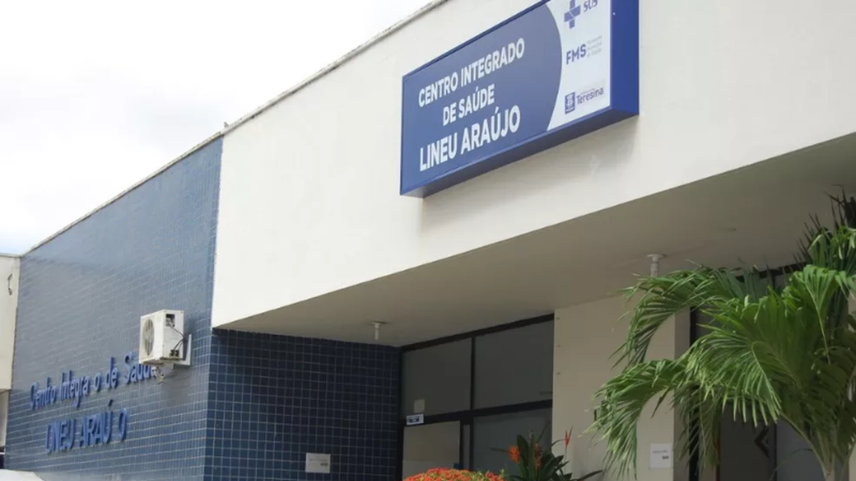 Técnica em enfermagem tenta separar briga e é agredida com soco no rosto