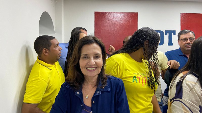 "A atuação da política não pode ser um ato de rendição", diz deputada ...