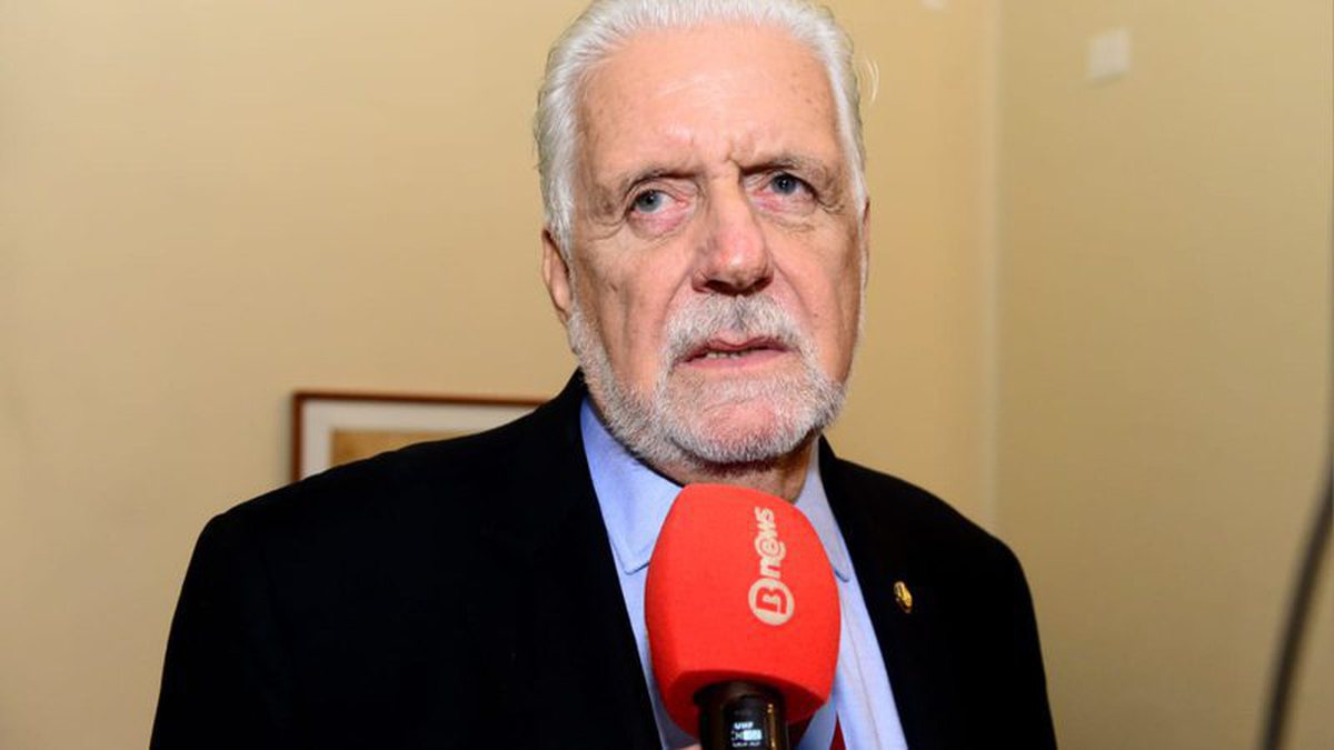 Jaques Wagner pede retirada de projeto pauta da CCJ do Senado