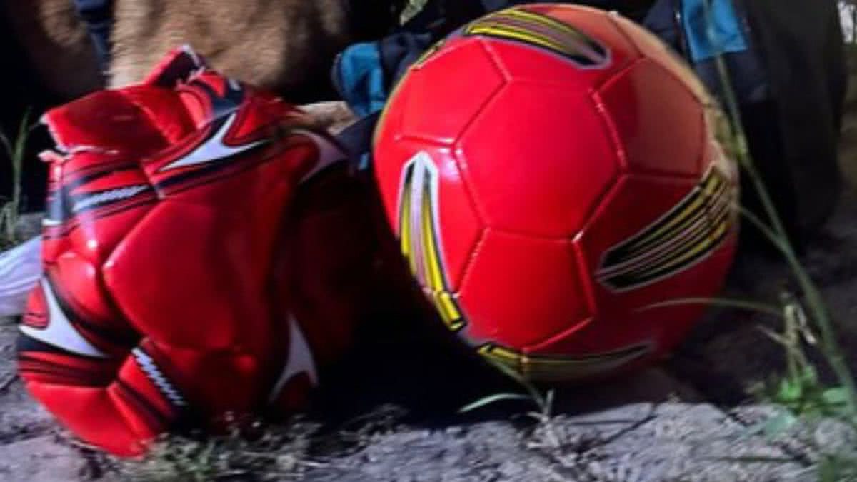 ‘Messi’ da PRF encontra cocaína e maconha dentro de bola em Vitória da ...
