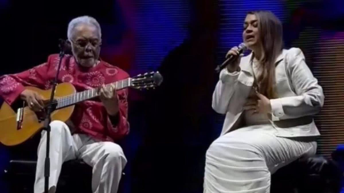 Gilberto Gil se emociona ao cantar 'Drão' ao lado da filha Preta Gil em ...