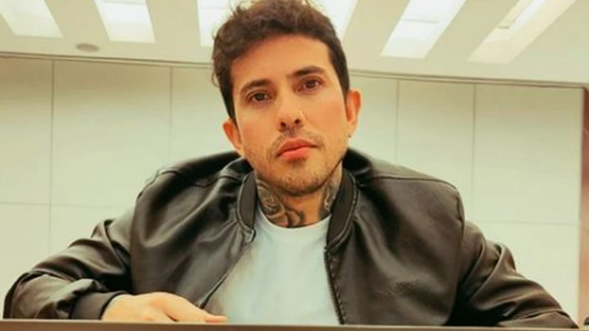Arthur O Urso Revela Cronograma Inusitado Para Relação Com As Oito