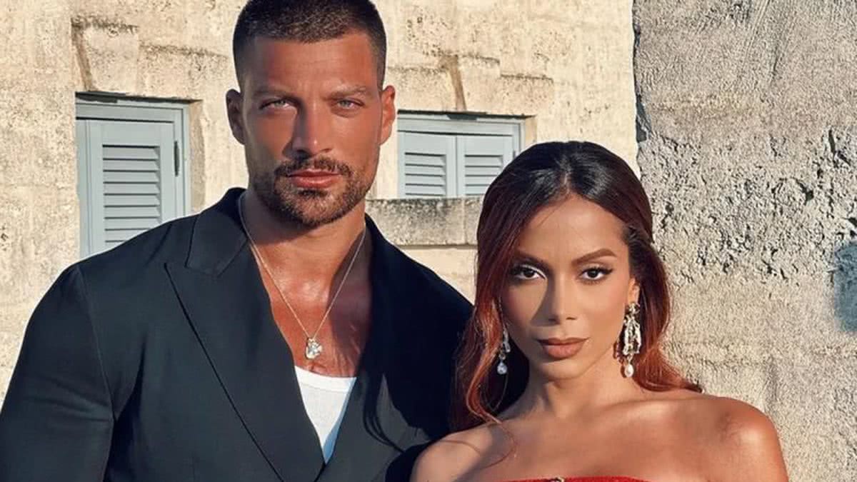 Golpe? Fãs especulam fala polêmica de Anitta sobre Simone Sussina