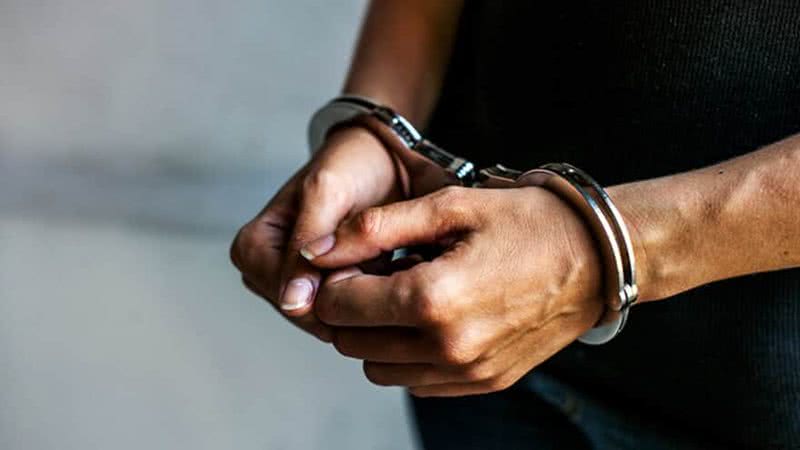 Justiça nega liberdade a mulher que cortou pênis do marido e jogou na ...