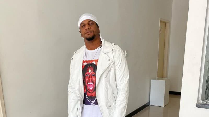 Humorista Dum Ice celebra primeiro Natal em sua casa própria: "sonho de qualquer favelado"