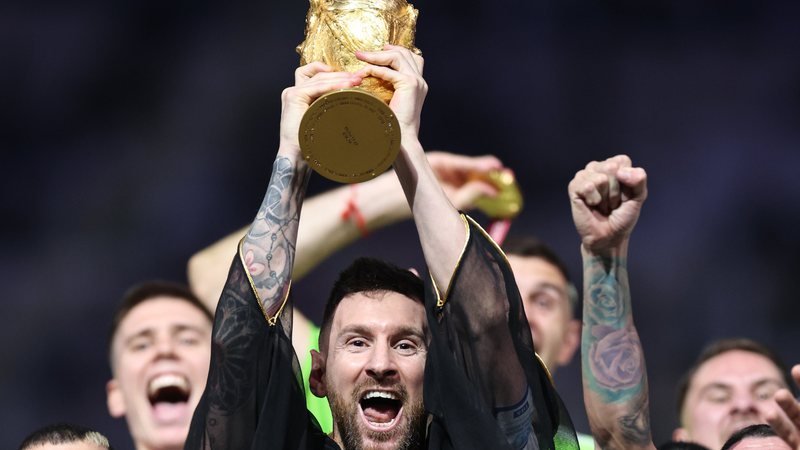 Campeão e histórico: saiba qual feito inédito Messi alcançou com gols ...