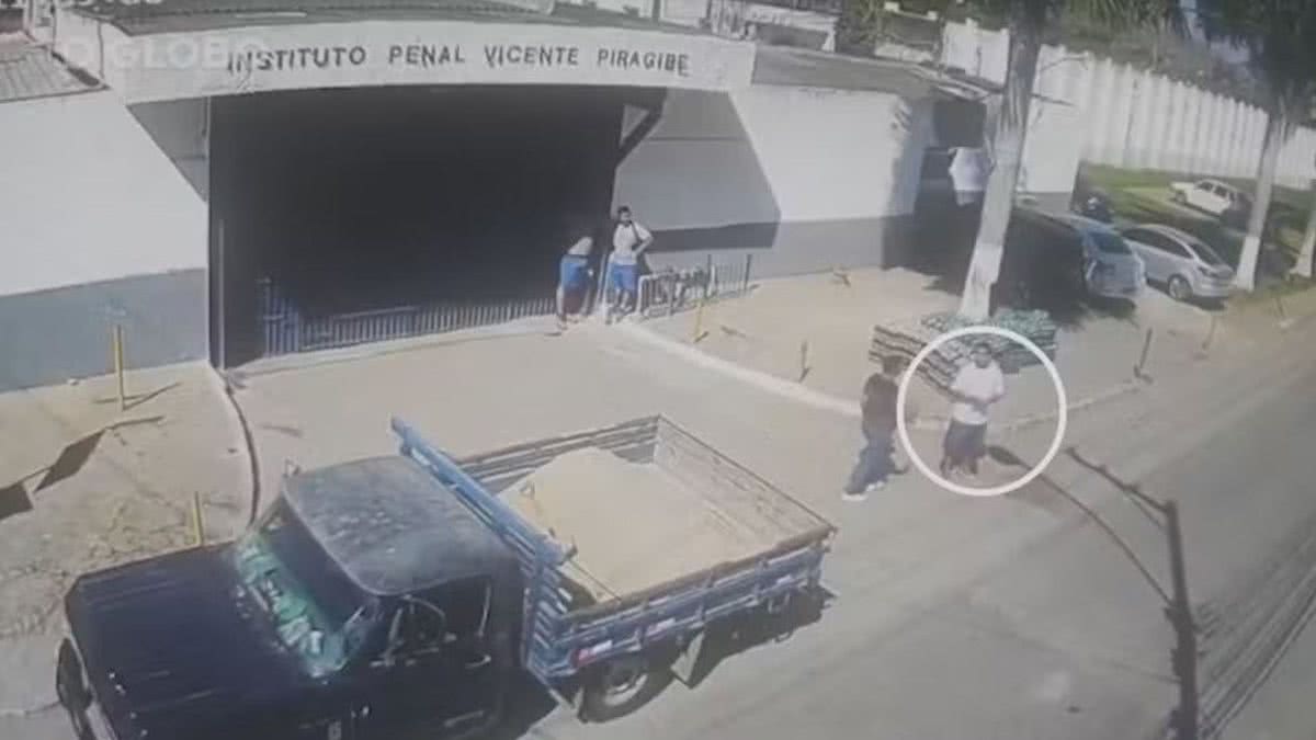 Ex-secretário de Administração Penitenciária é denunciado por libertar ...