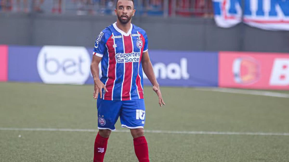 Caio Alexandre: "Tenho que mostrar muito com a camisa do Bahia"