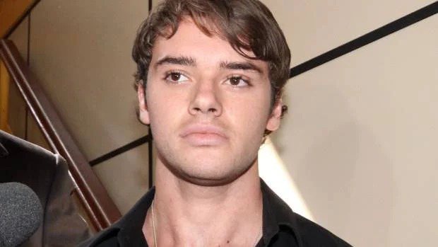 Thor Batista choca web com aparência envelhecida aos 32 anos; veja ...