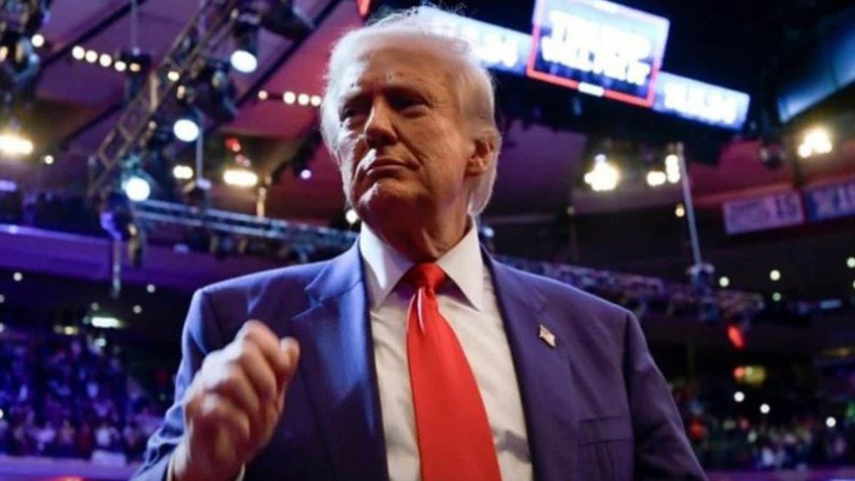 Donald Trump quer decretar inglês como idioma oficial dos Estados ...