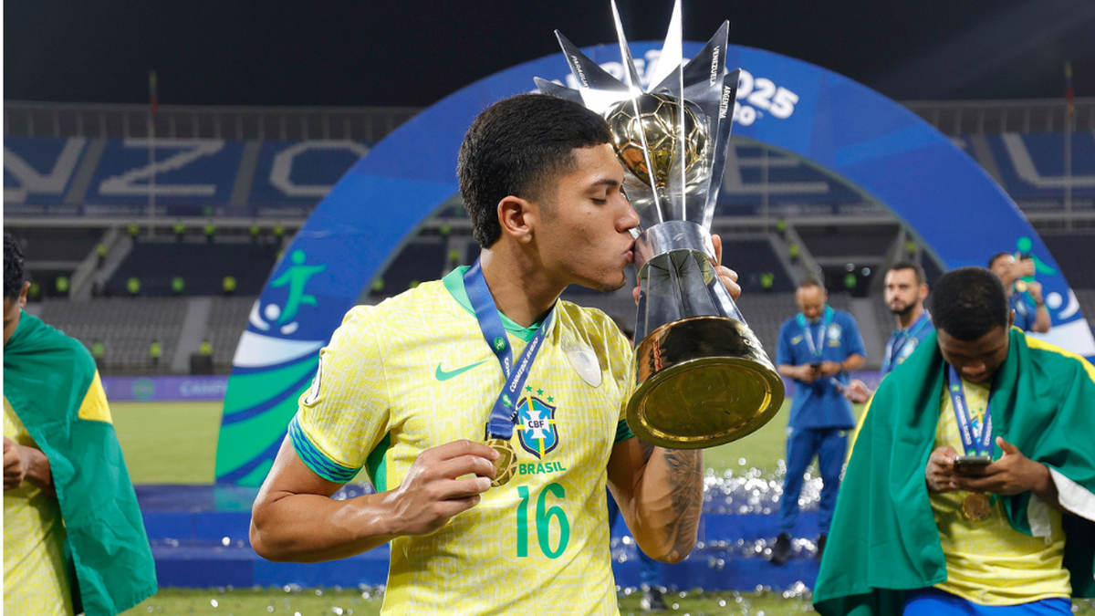 Lateral-esquerdo é aguardado para reforçar o Bahia após título pela ...