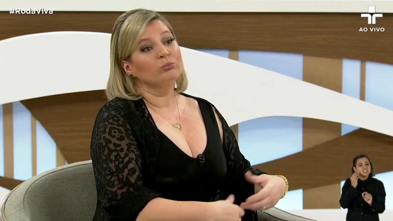 "A coisa que mais me arrependo na vida", diz Joice sobre apoio a Bolsonaro