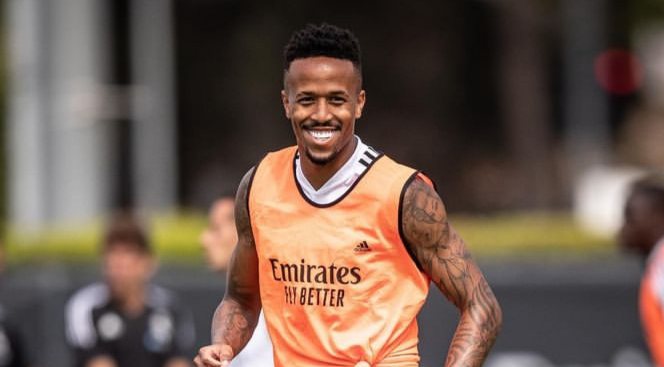 Éder Militão abandona ex e surge com loira misteriosa