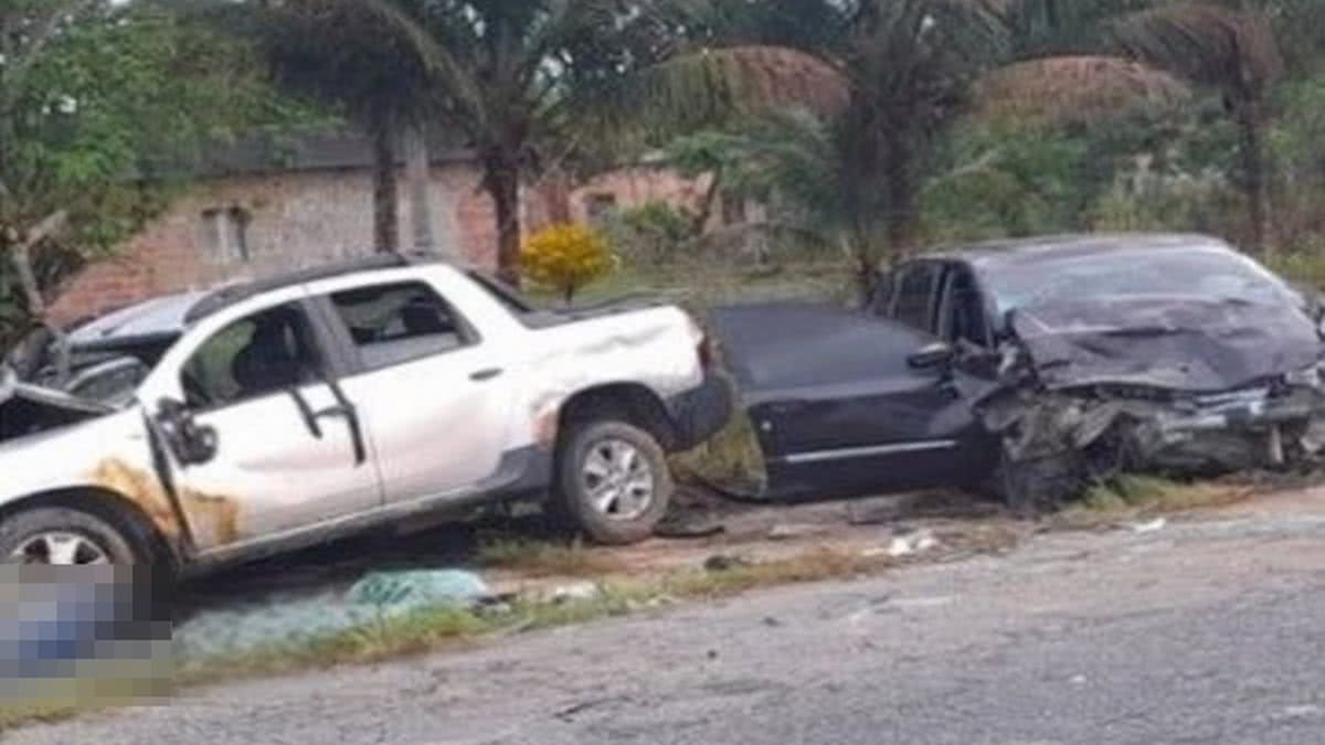 Grave acidente deixa jovem morta e quatro pessoas feridas na Bahia