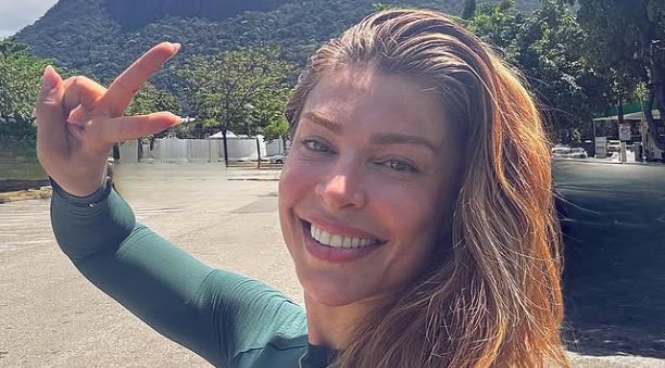 Grazi Massafera tenta esconder affair com ator italiano e bonitão expõe atriz durante passeio em ...