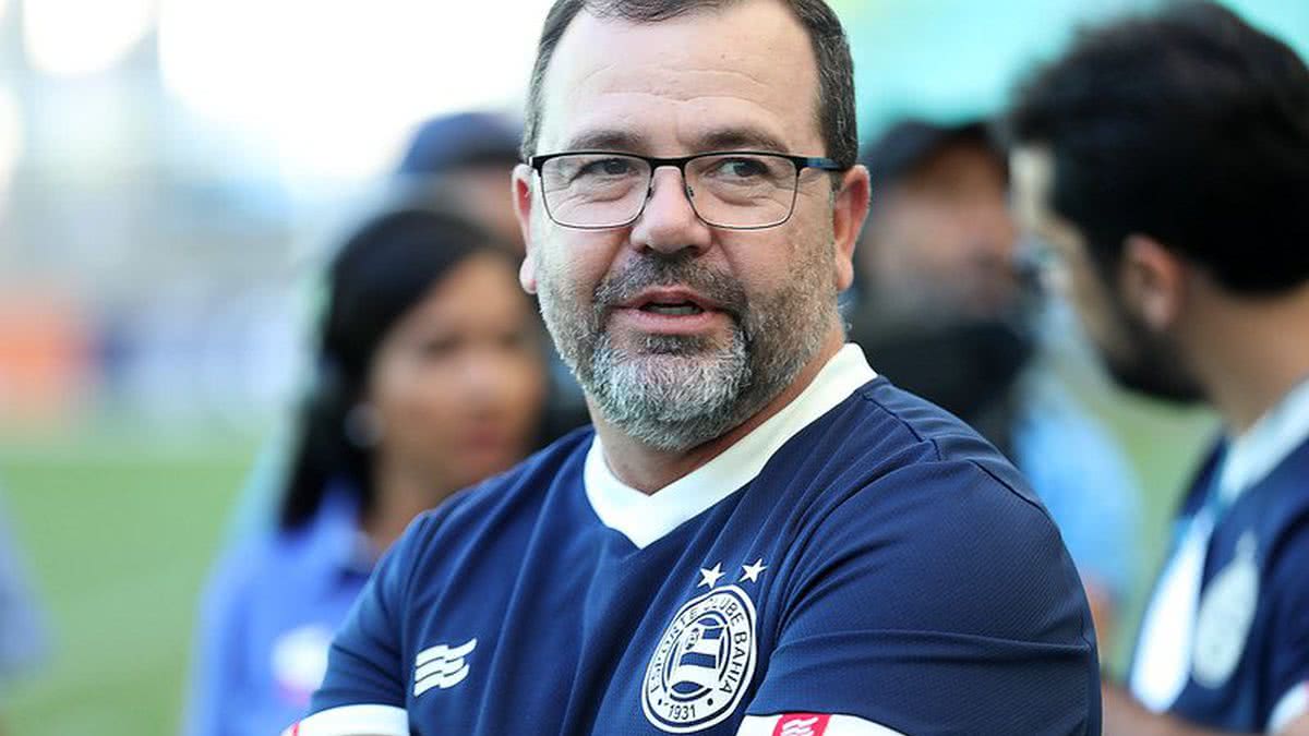 Enderson lamenta empate contra o Vila e elogia adversário: "As duas ...