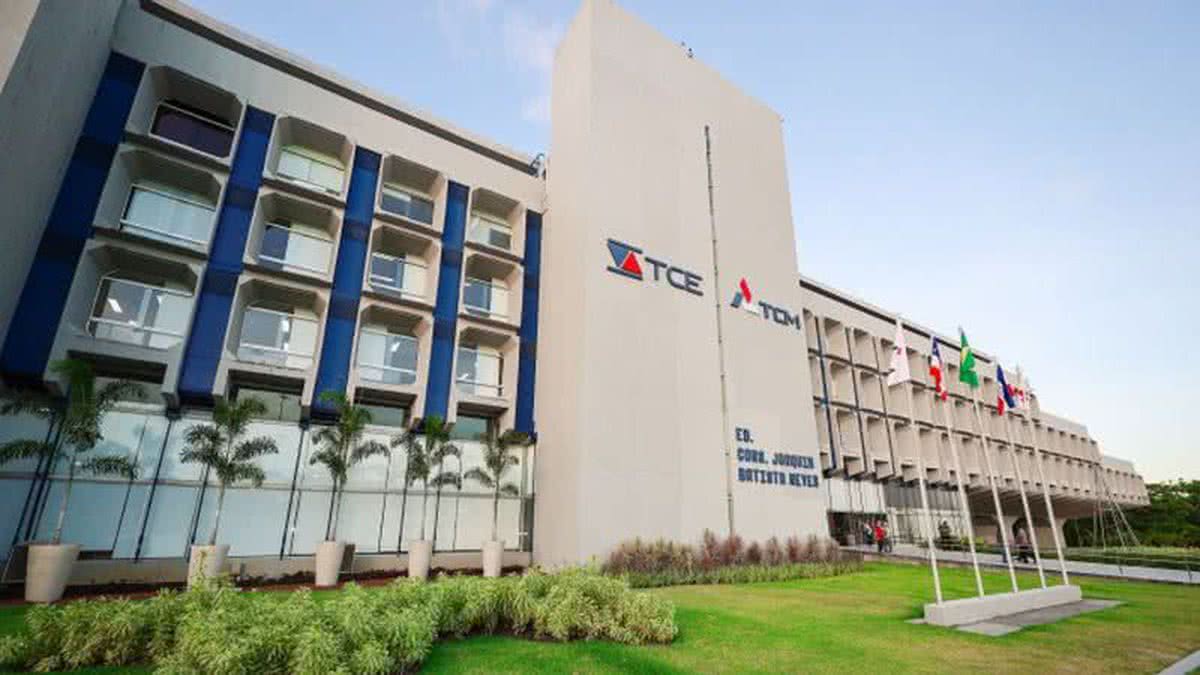 CÍNTIA KELLY: Reforma no layout do TCE vai custar R$ 9,3 milhões