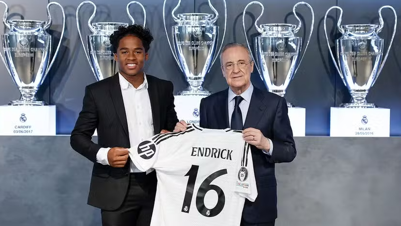 Promessa do futebol brasileiro, Endrick assina contrato com o Real Madrid
