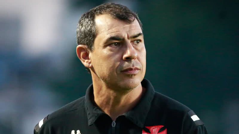 OFICIAL! Vitória anuncia chegada do técnico Fábio Carille