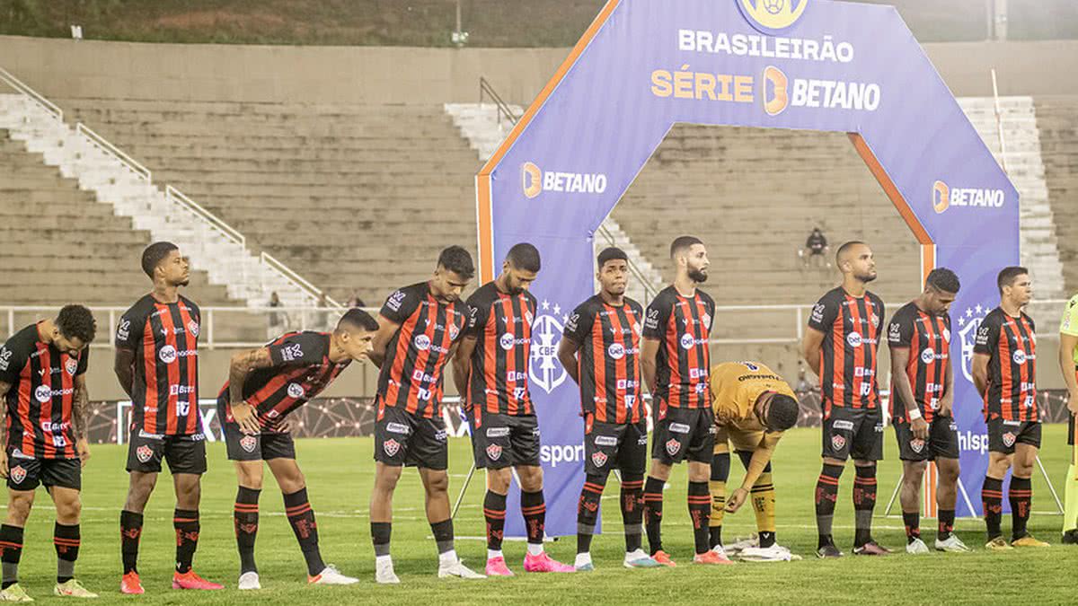 Vitória retorna para Salvador e define reapresentação de olho no Criciúma