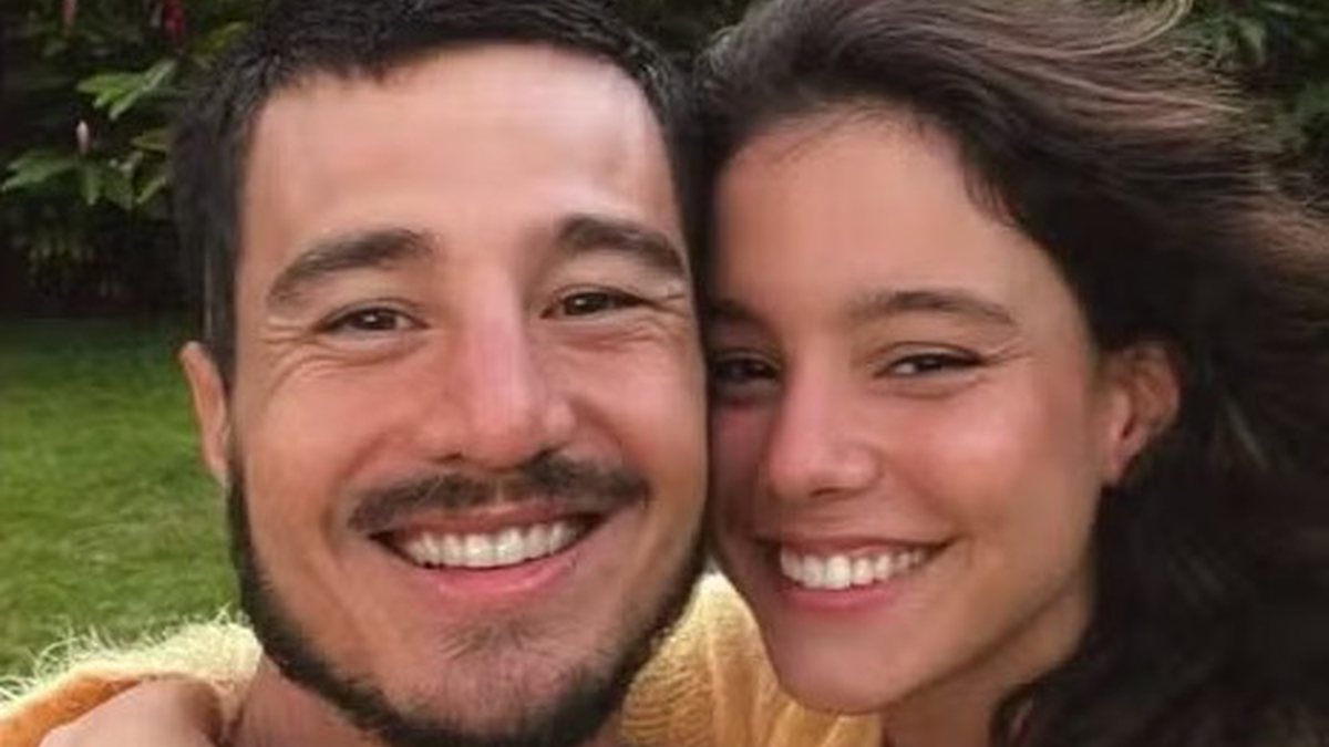 De biquíni, Mulher de Tiago Iorc, astróloga Duda Rodrigues posa em meio à natureza: “Deusa”