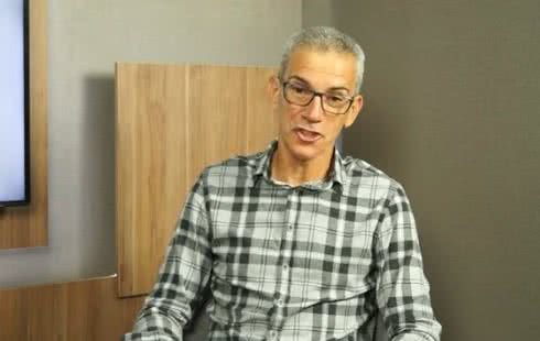 Vídeo: conheça a história do comentarista Dito Lopes, contada no quadro ...