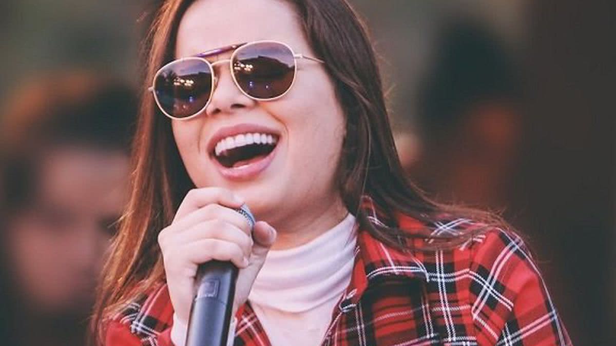 Cantora Maria Clara se apresenta pela primeira vez em Salvador no ...