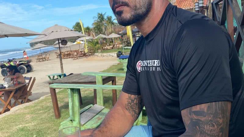 Minotauro é internado em hospital do Ceará após passar mal em praia