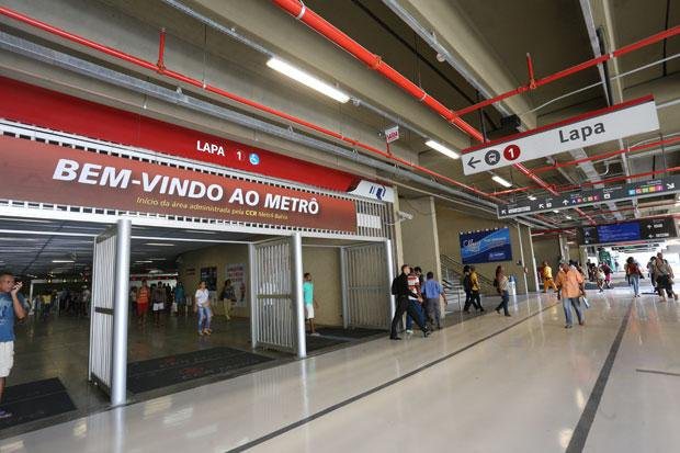 Administradora da Estação da Lapa promete retomada de parte das escadas ...