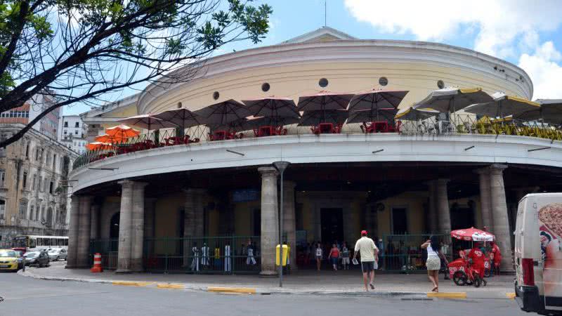 Prefeitura inicia plano de revitalização do Mercado Modelo