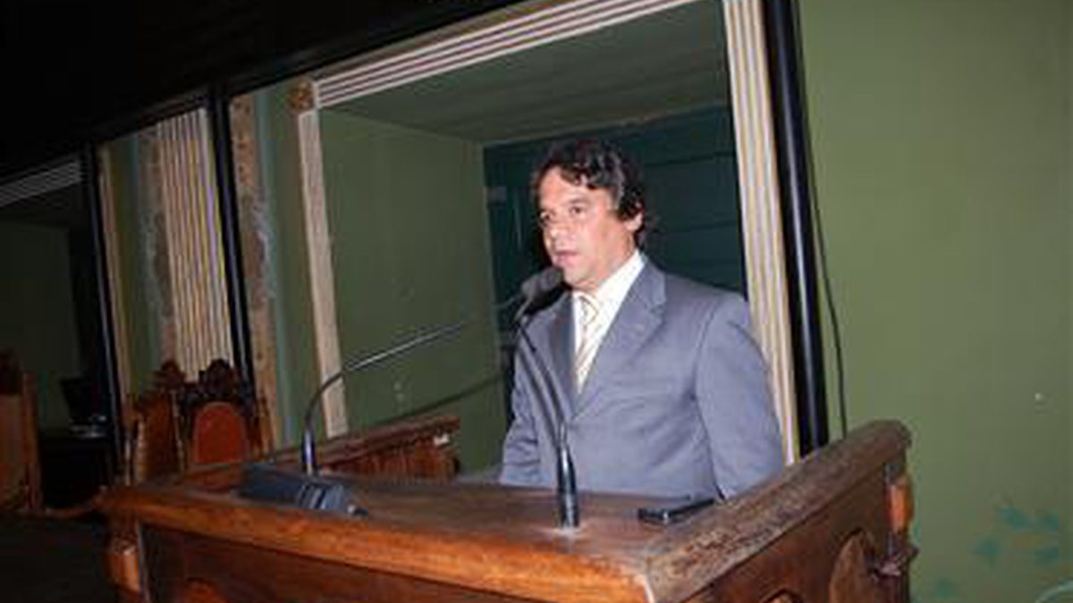 Após deixar PSD, David Rios fecha com o Pros