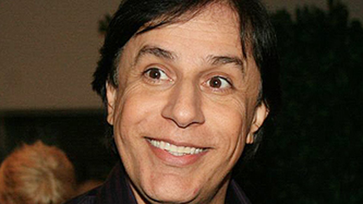 Tom Cavalcante rompe com a Record