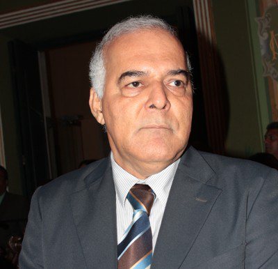 “Isso é notícia plantada”, diz Gilberto José sobre saída da SMS