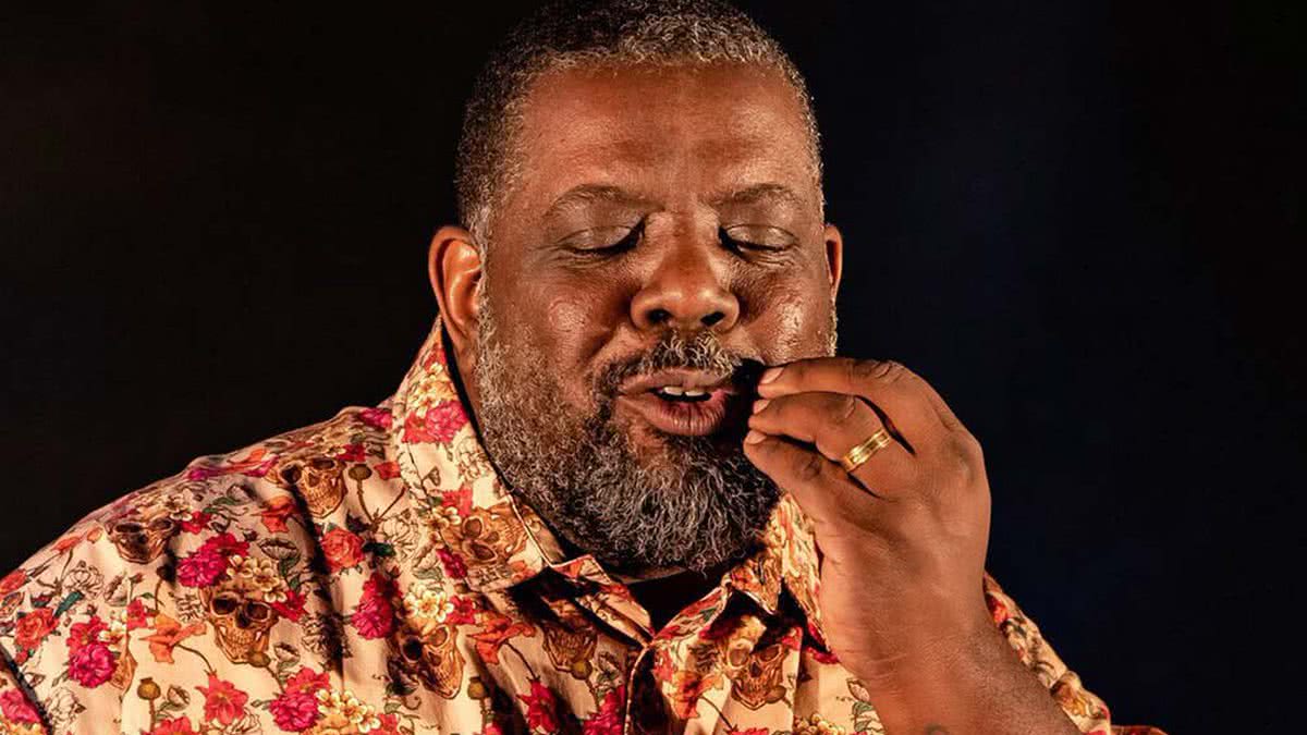 Péricles traz o pagode para Salvador em um show a 360°; confira