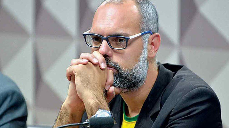 Maioria do STF nega rever prisão de Allan dos Santos