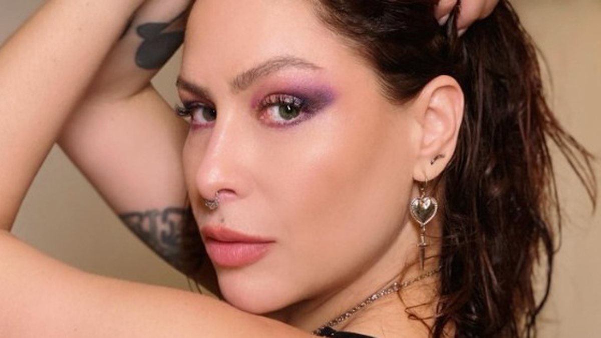 Sem mostrar o rosto da filha há seis anos, Pitty abre o jogo sobre a ...