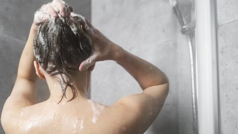 Entenda por que não você não deve tomar banho imediatamente após o exercício físico