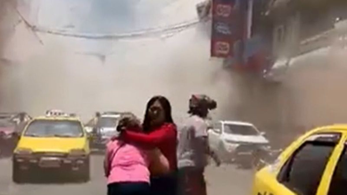 Terremoto de magnitude 7 no Equador deixa 14 mortos; veja vídeo Terremoto de magnitude 7 no Equador deixa 14 mortos; veja vídeo